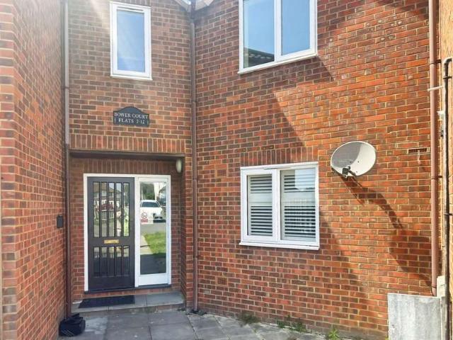 1 Bedroom Flat