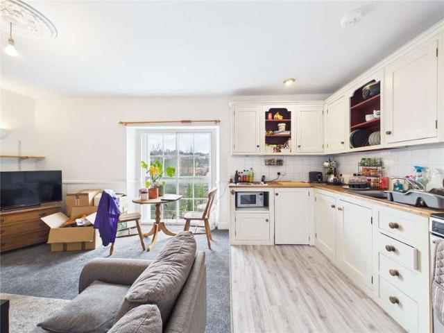 1 Bedroom Flat