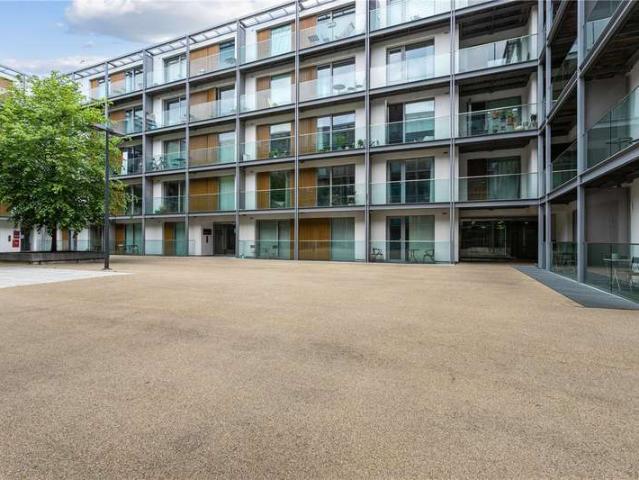 1 Bedroom Flat
