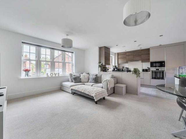 1 Bedroom Flat
