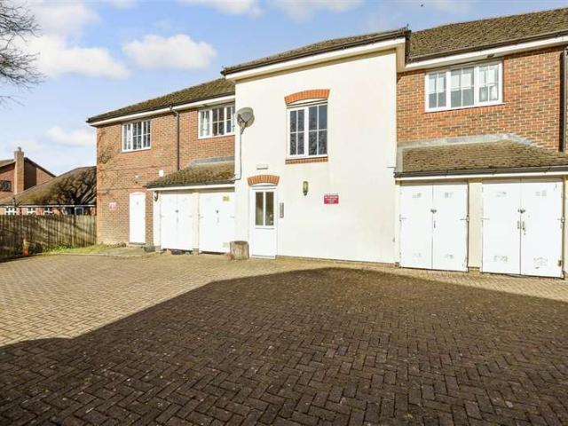 1 Bedroom Flat