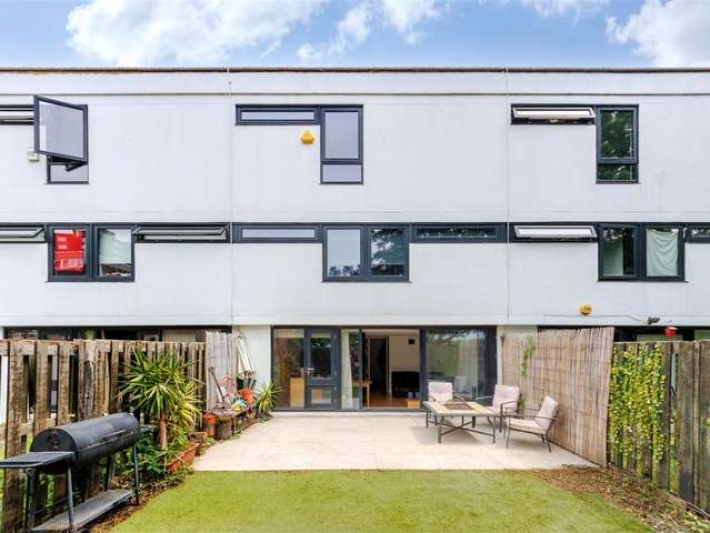 1 Bedroom Flat