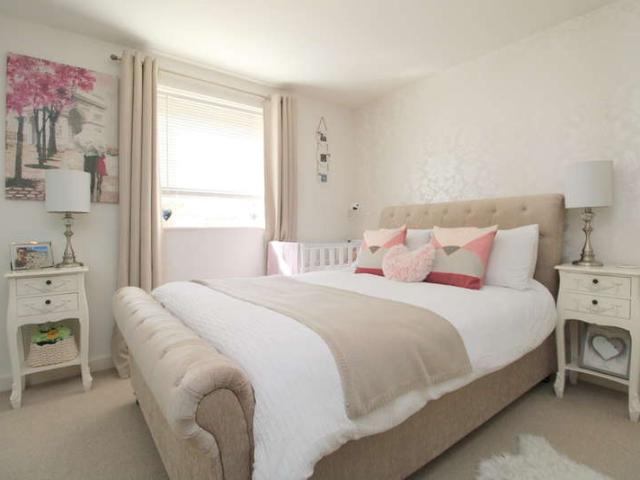 1 Bedroom Flat