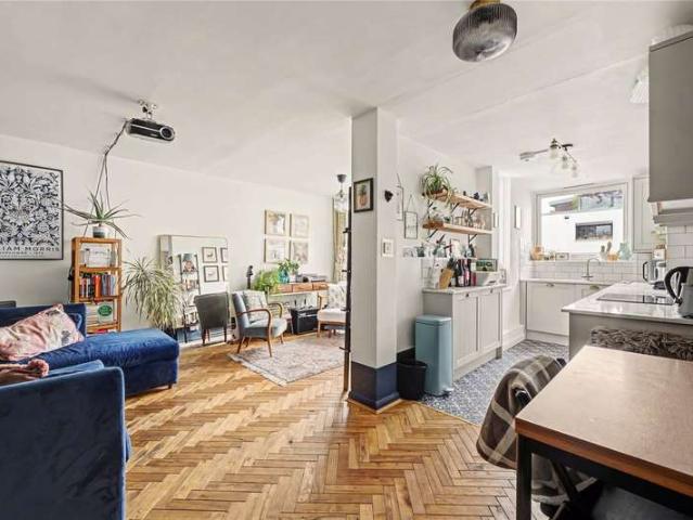1 Bedroom Flat