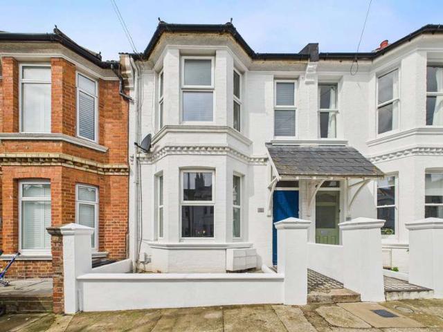 1 Bedroom Flat