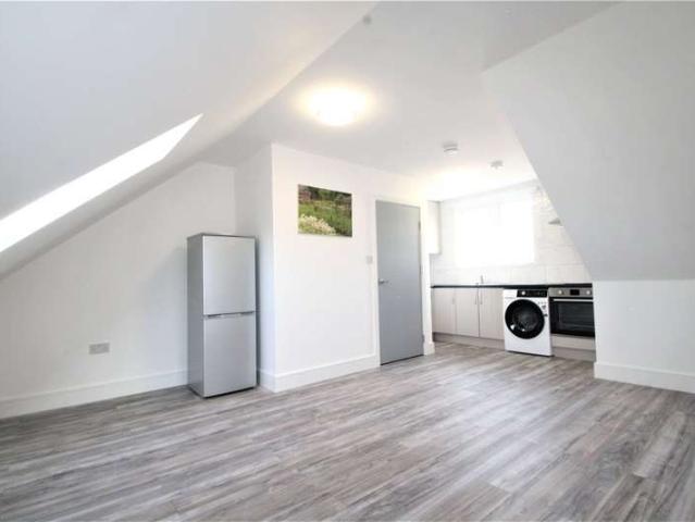 1 Bedroom Flat