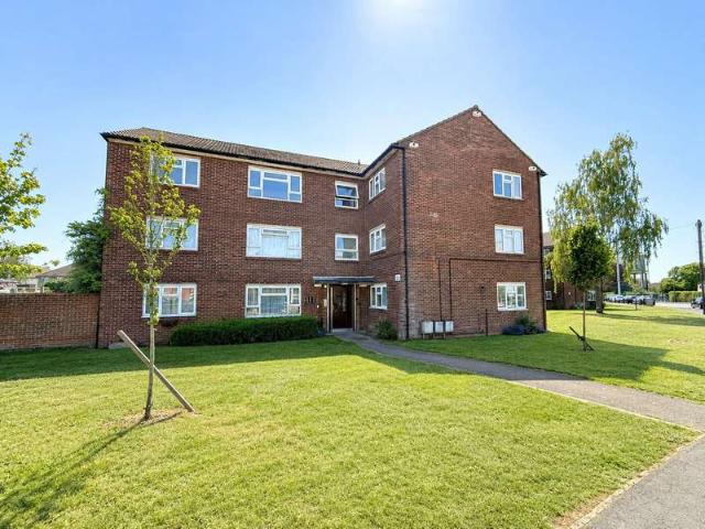 1 Bedroom Flat