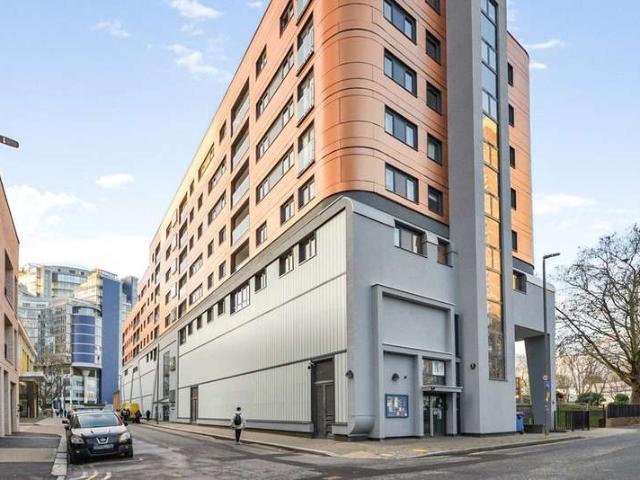 1 Bedroom Flat
