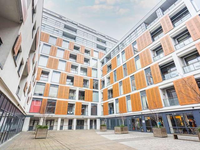 1 Bedroom Flat
