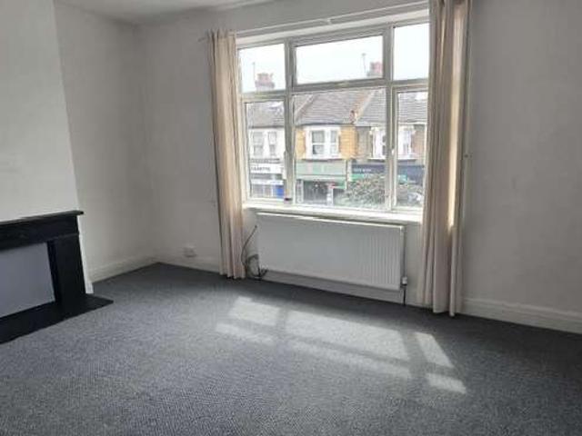 1 Bedroom Flat