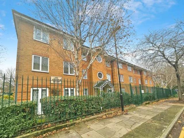1 Bedroom Flat