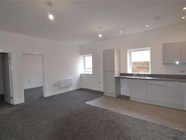 1 Bedroom Flat
