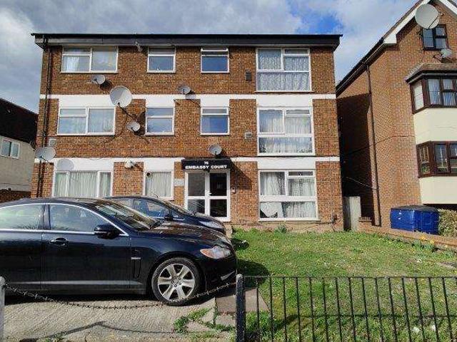 1 Bedroom Flat