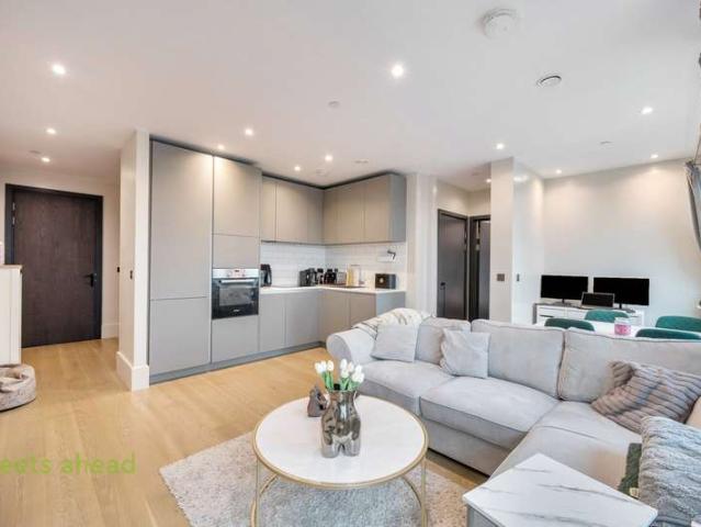 1 Bedroom Flat