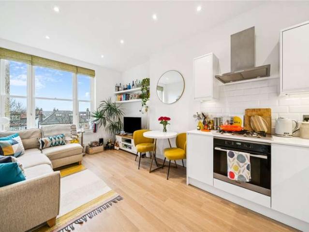 1 Bedroom Flat