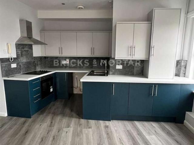 1 Bedroom Flat
