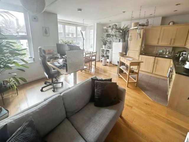 1 Bedroom Flat