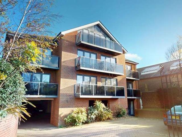 1 Bedroom Flat