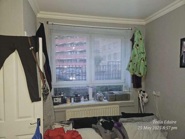 1 Bedroom Flat