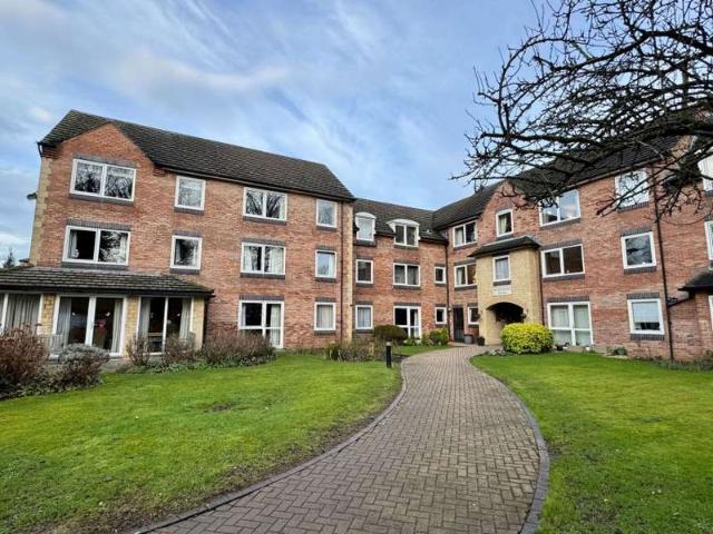 1 Bedroom Flat