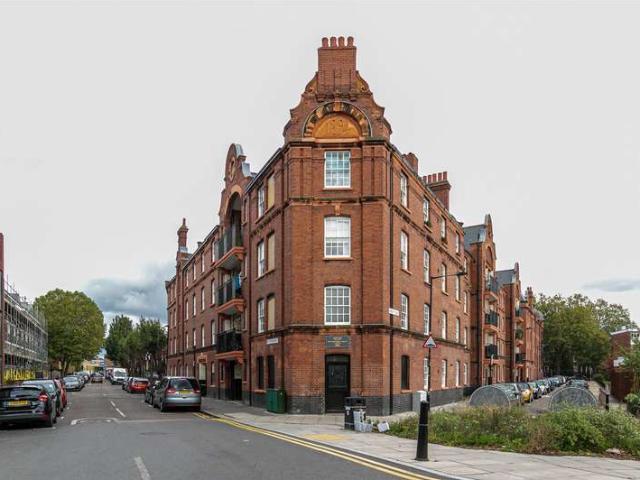 1 Bedroom Flat