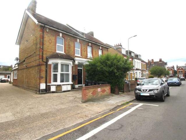 1 Bedroom Flat