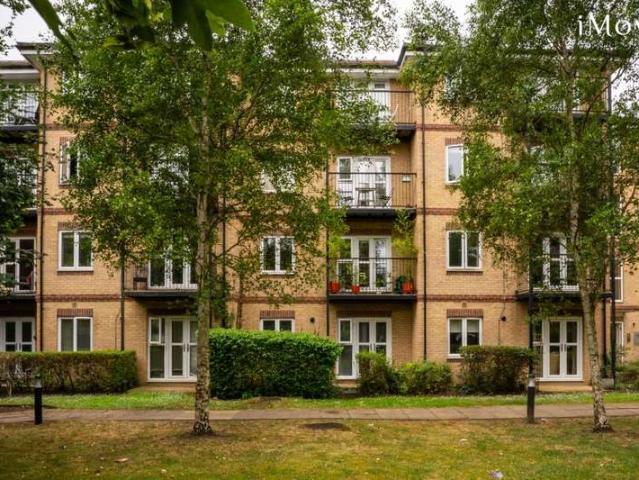 1 Bedroom Flat