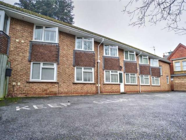 1 Bedroom Flat