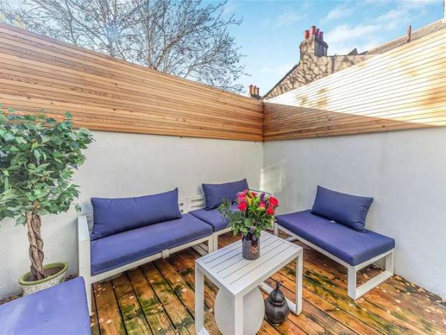 1 Bedroom Flat