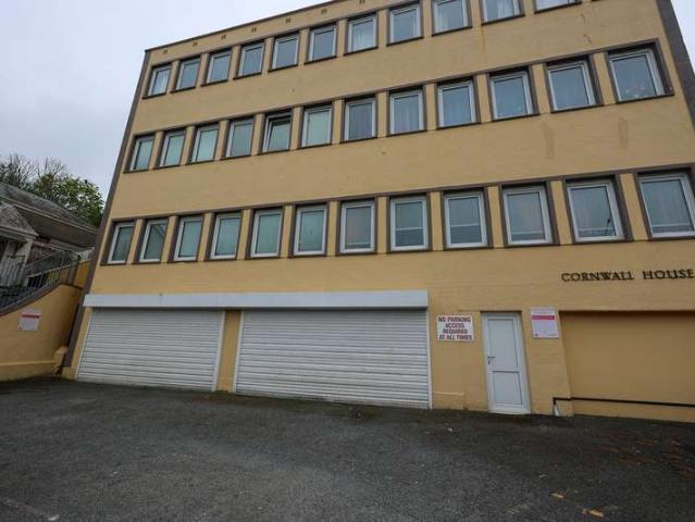 1 Bedroom Flat