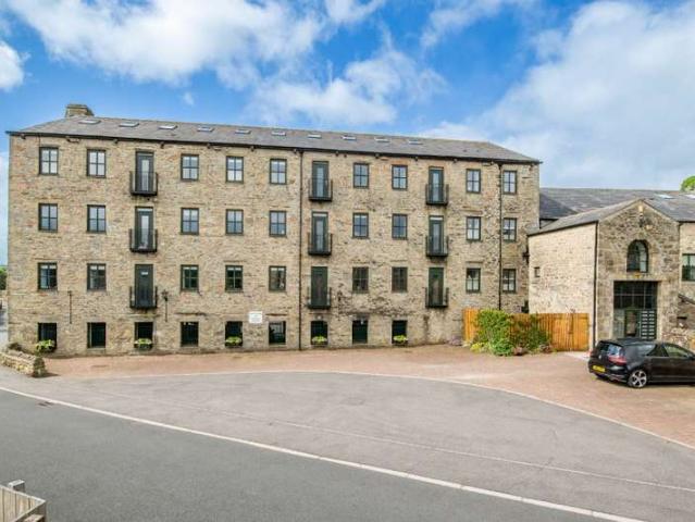 1 Bedroom Flat