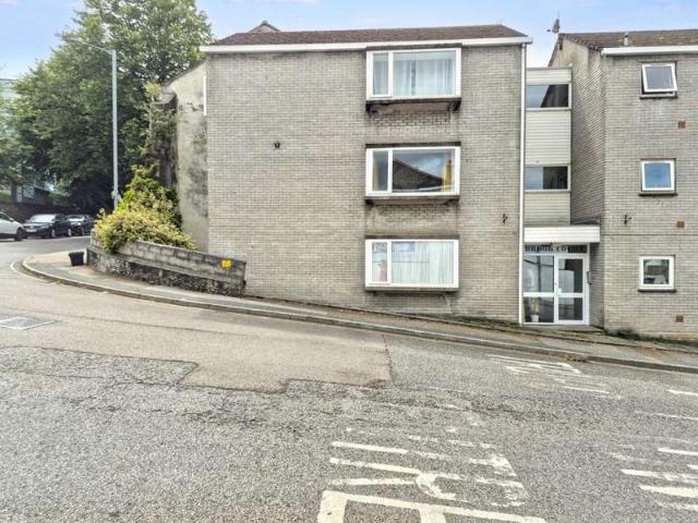 1 Bedroom Flat