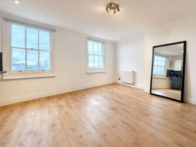 1 Bedroom Flat