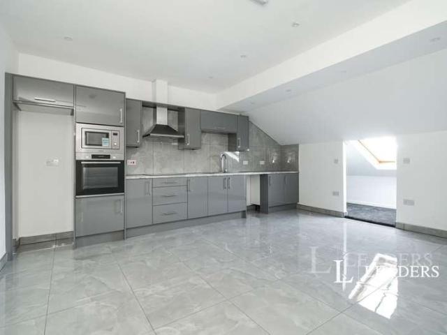 1 Bedroom Flat