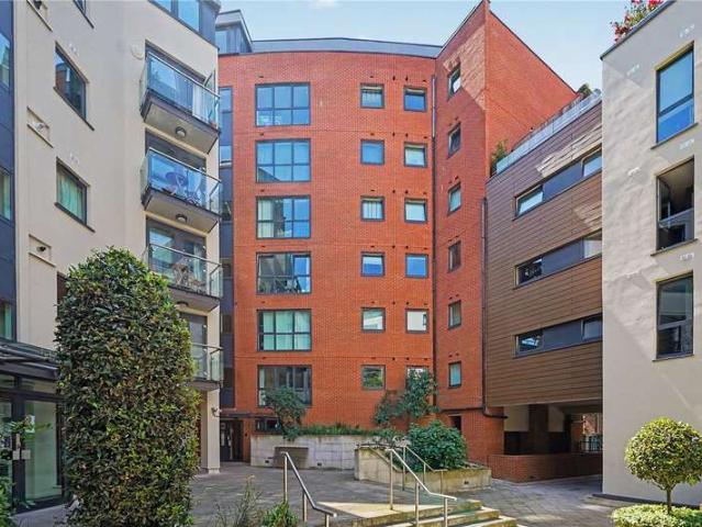 1 Bedroom Flat