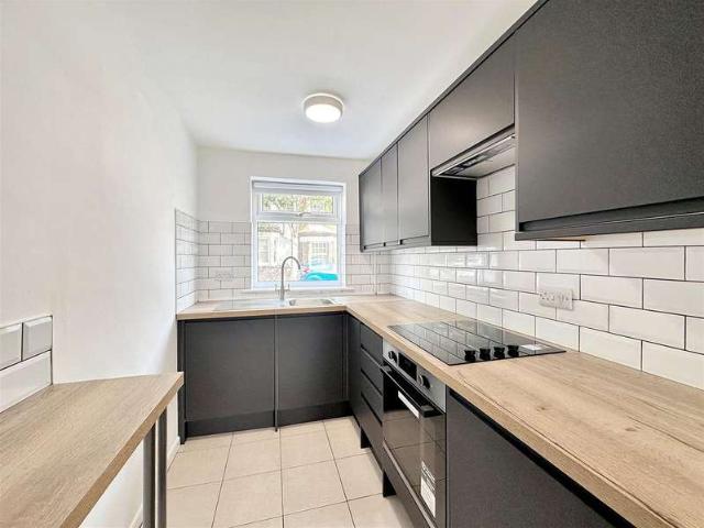 1 Bedroom Flat