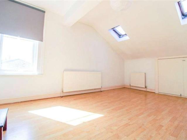 1 Bedroom Flat