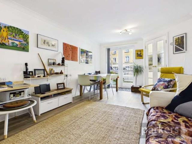 1 Bedroom Flat