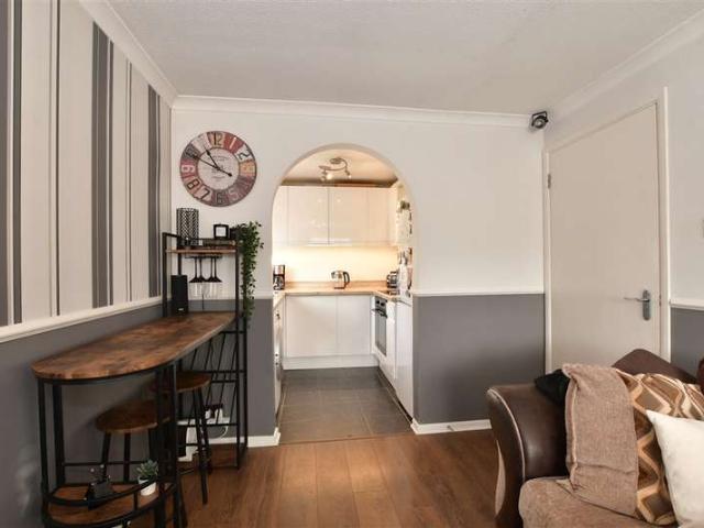 1 Bedroom Flat
