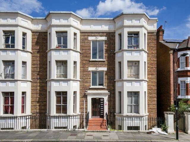 1 Bedroom Flat