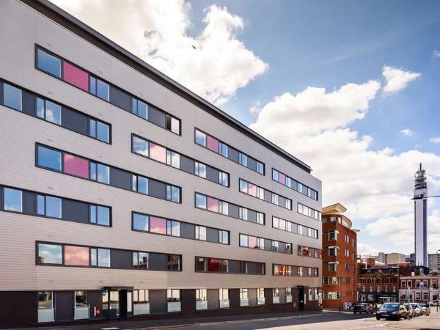 1 Bedroom Flat