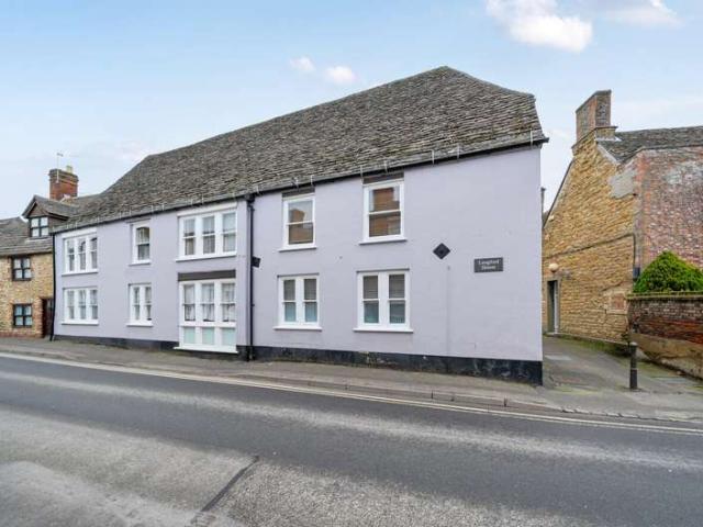 1 Bedroom Flat