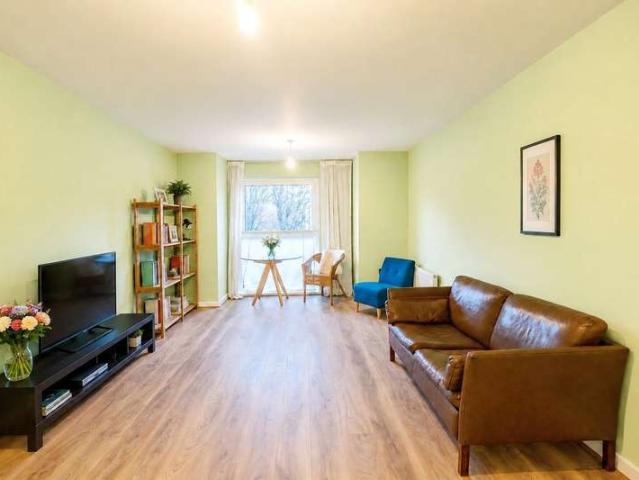 1 Bedroom Flat