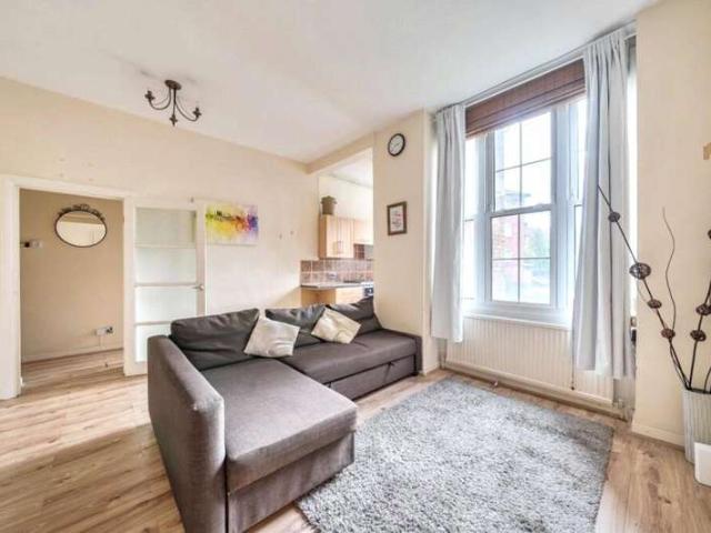 1 Bedroom Flat