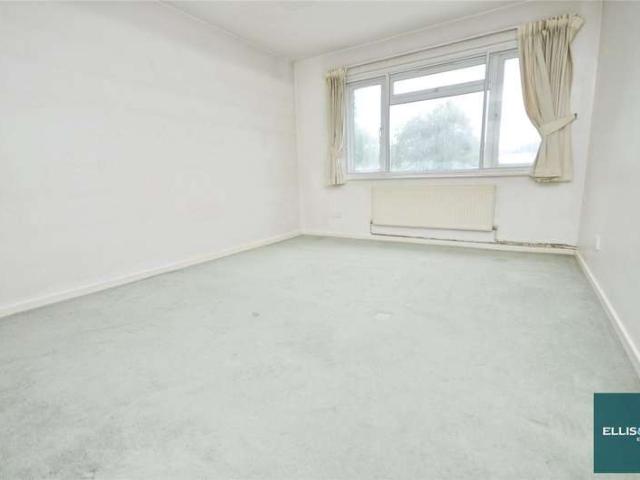 1 Bedroom Flat