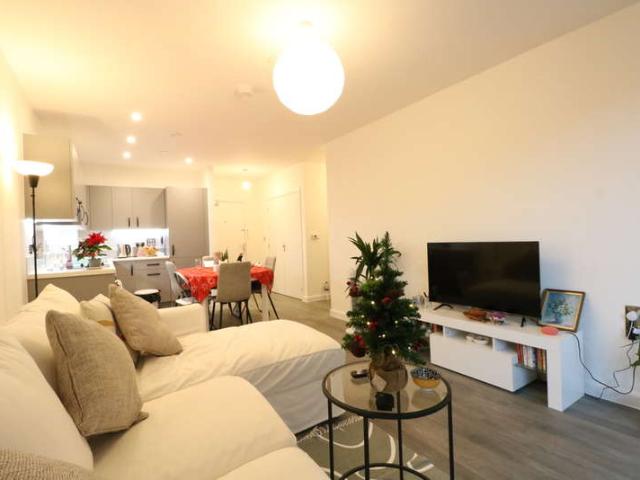 1 Bedroom Flat