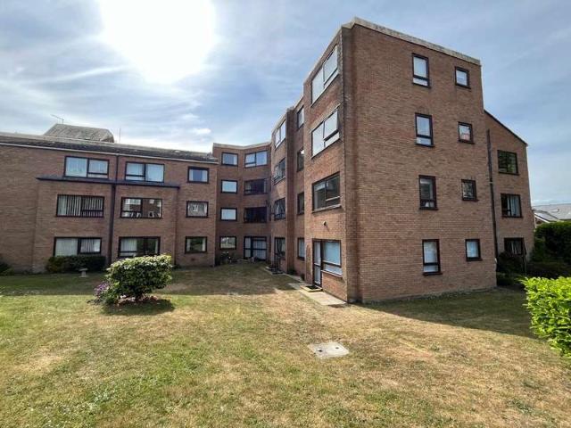 1 Bedroom Flat
