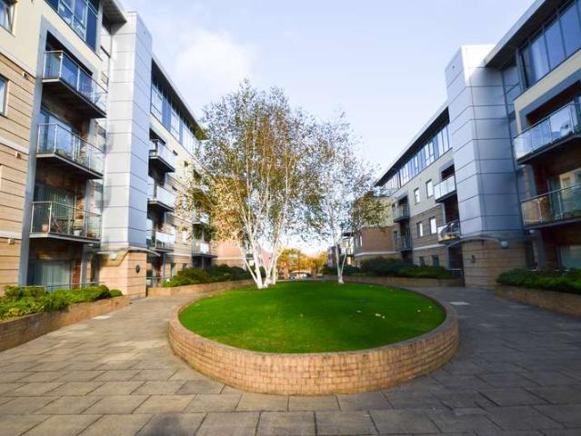 1 Bedroom Flat