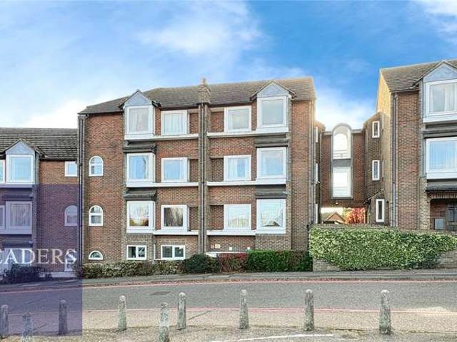 1 Bedroom Flat