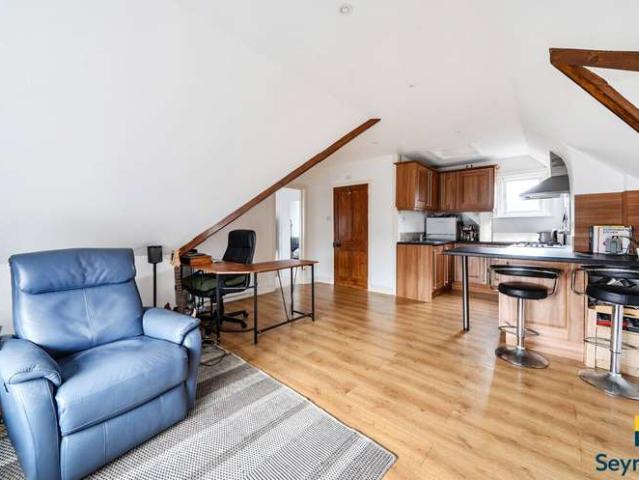 1 Bedroom Flat